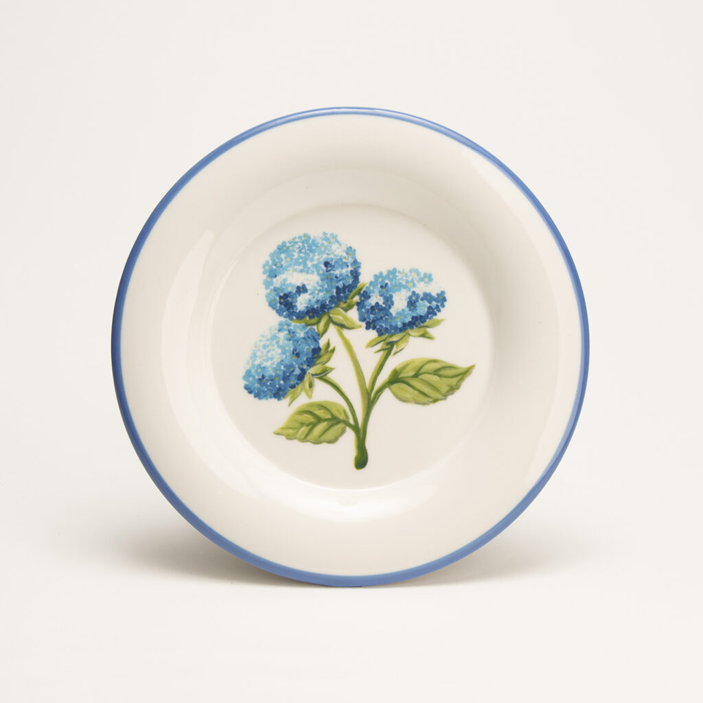 7.5" Round Plate - Hydrangea (QTY 6 Plates) | Shard at Home